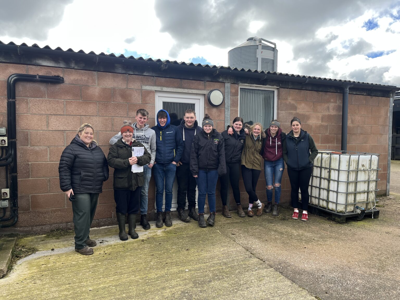 Leo Group teams up with Kendal College – Leo Group Ltd